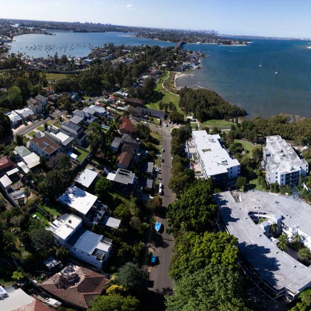 Andrew Lowy on Kuula